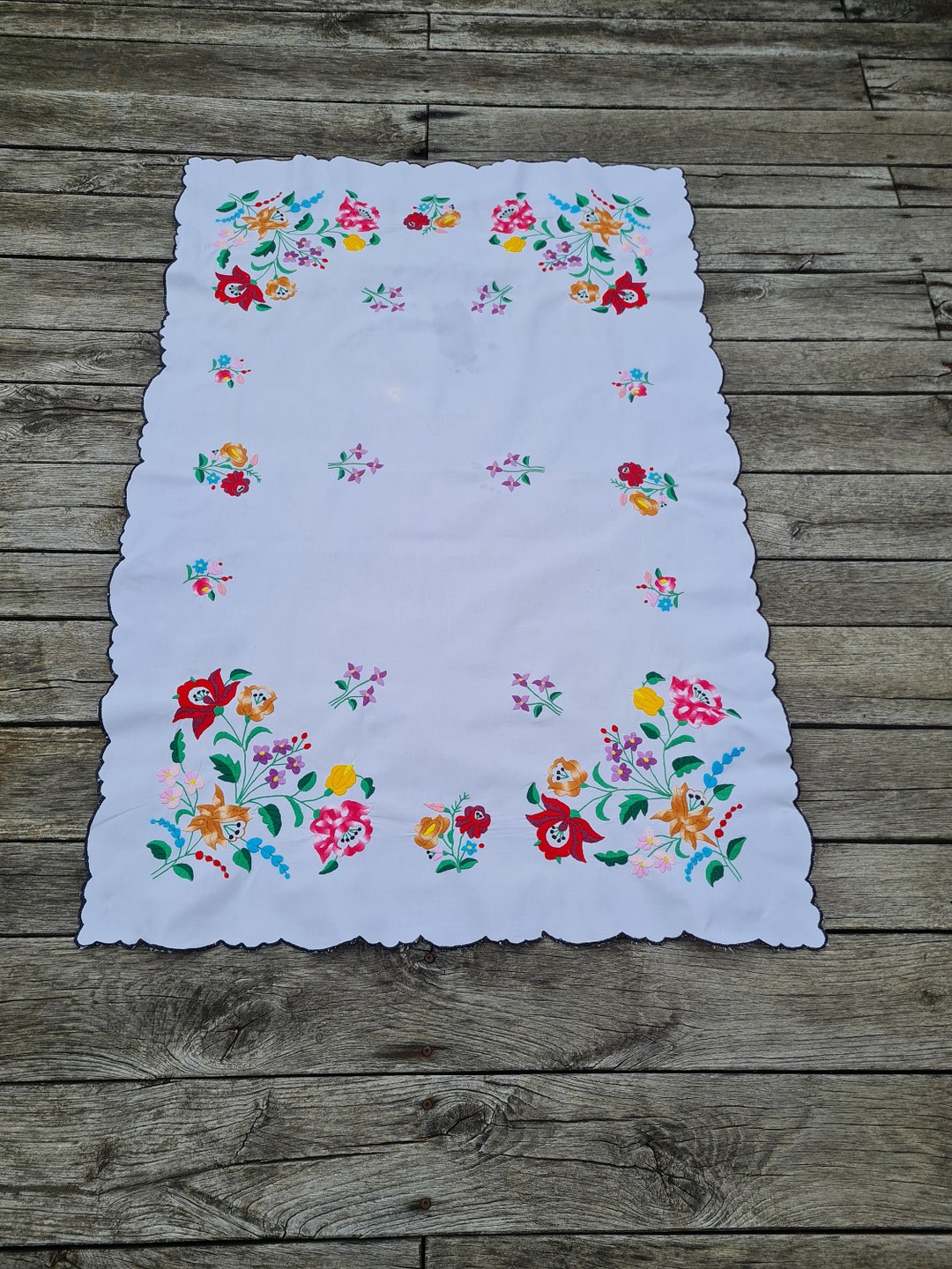 Large Vintage Hungarian Traditional Tablecloth Hand Made, Hand ...