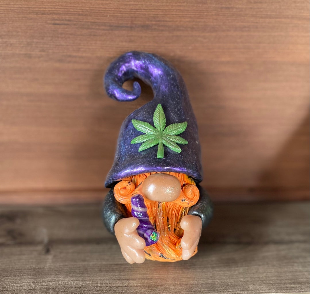 Weed Gnome, Marijuana Gnome, Cannabis Gnome, 420 Gnome, Stoner Gnome ...