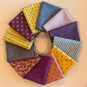 Stack of Twelve Autumn Foliage Fat Quarters (3 Yards!) - Etsy