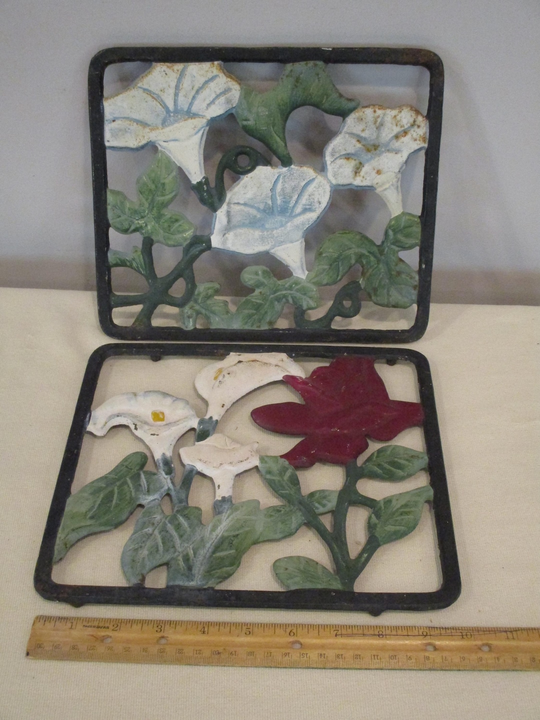 2 Vintage Trivets,painted Flowers Trivet,cast Iron Trivet,decorative ...