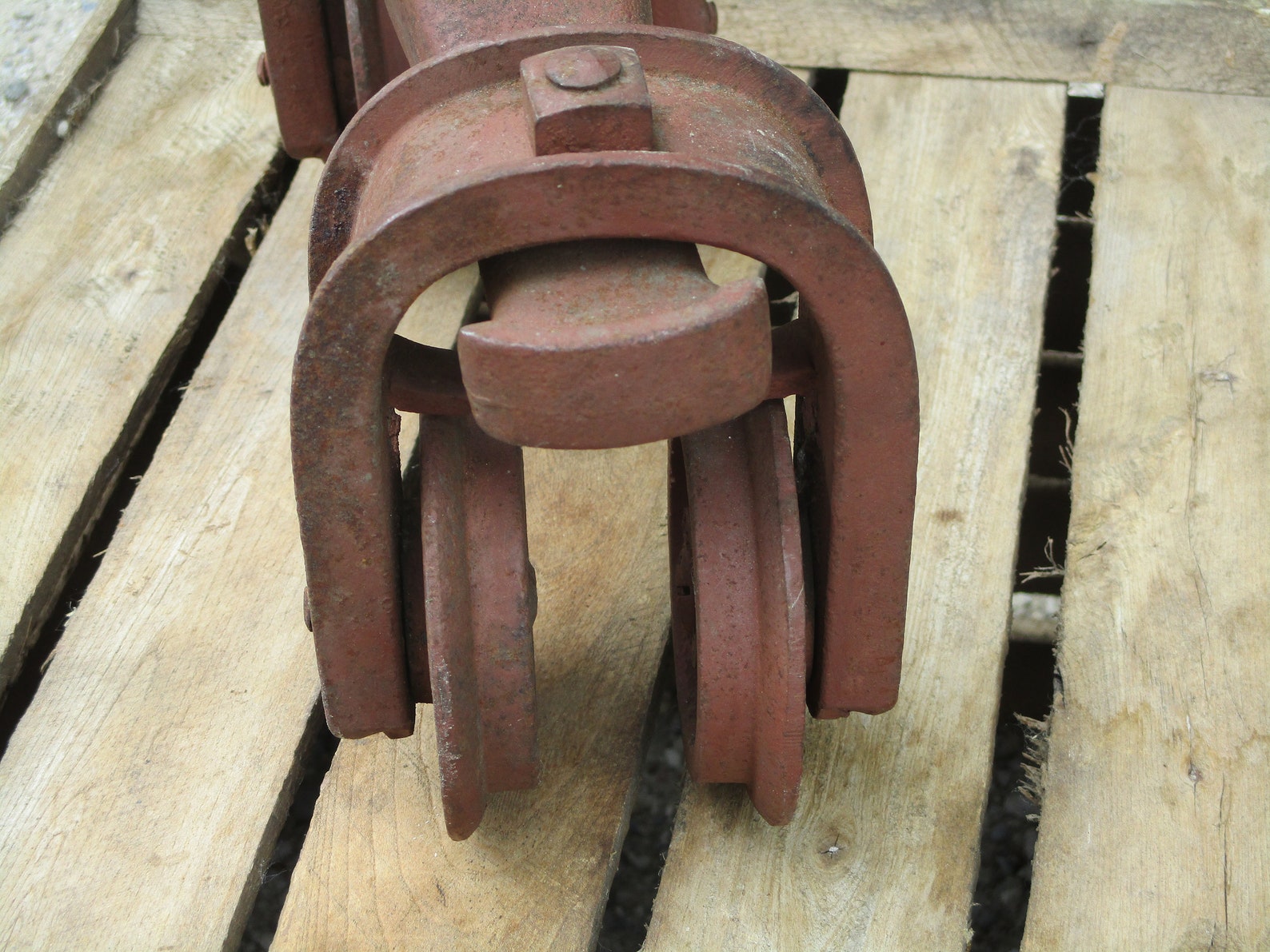 Antique Hay Trolley,hay Carrier,barn Trolley,rustic Farm Implement,barn ...