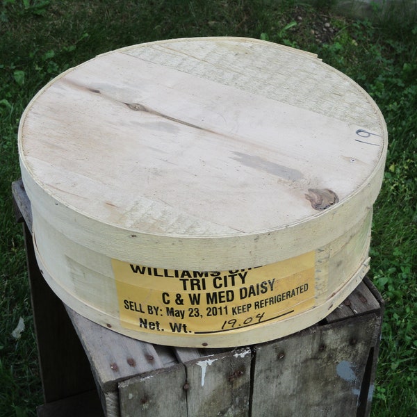 Round Cheese Box - Etsy