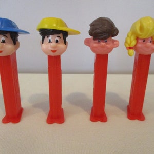 Lot of 8 Pez Dispensers,garfield Pez,clown Peter Pez,jack in the Box ...