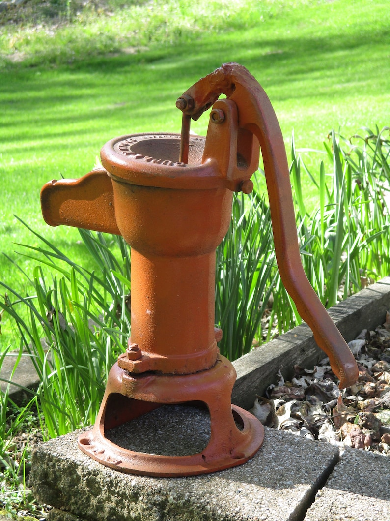 Antique Hand Pump,water Pump,pitcher Pump,cast Iron Hand Pump,cistern ...
