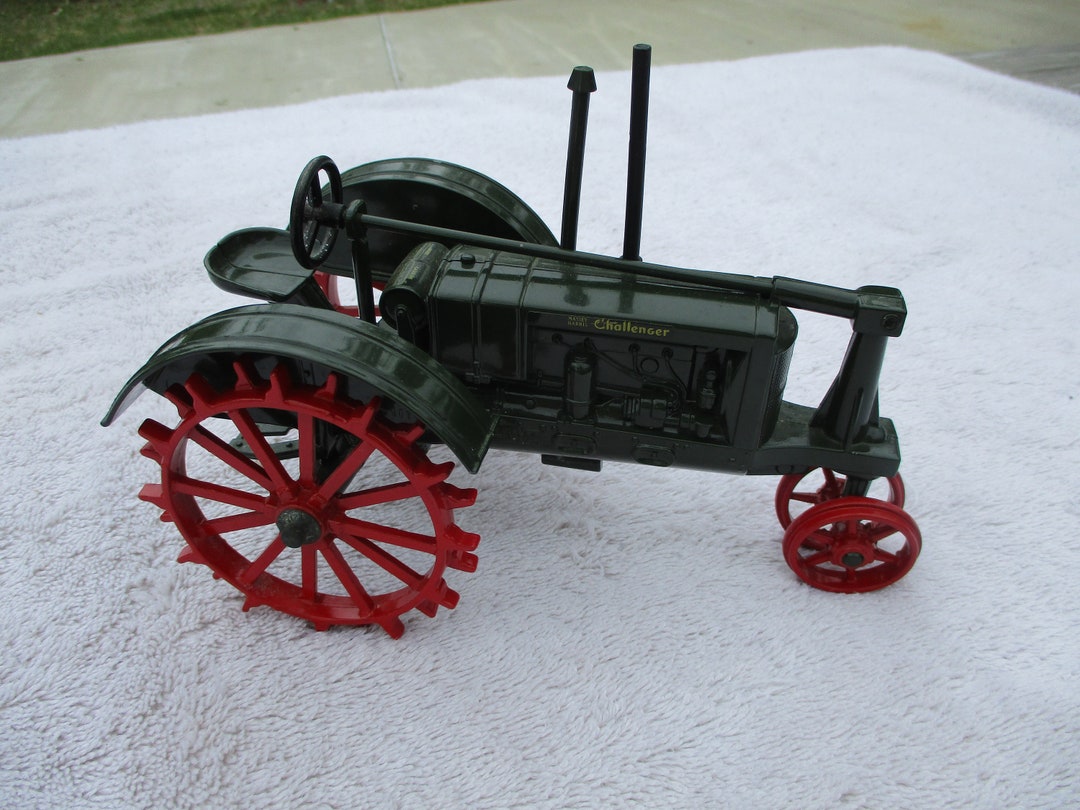 Massey Harris Challenger Tractor,die Cast Tractor,vintage Collector ...