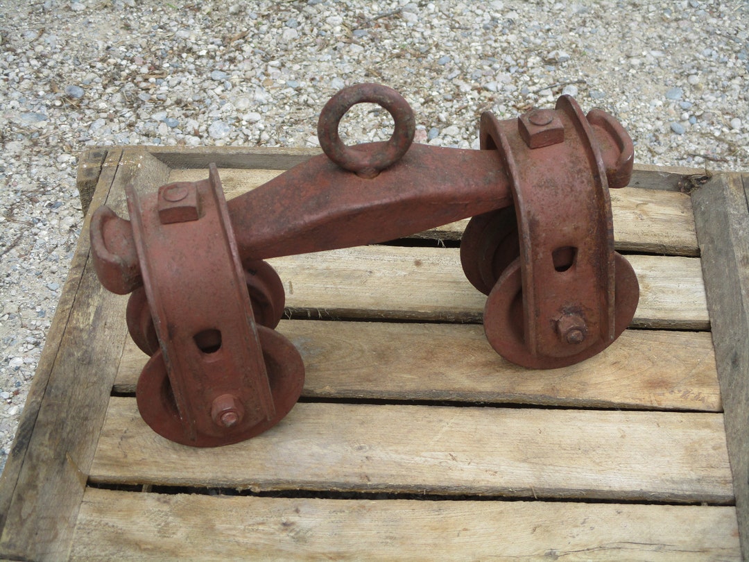 Antique Hay Trolley,hay Carrier,barn Trolley,rustic Farm Implement,barn ...