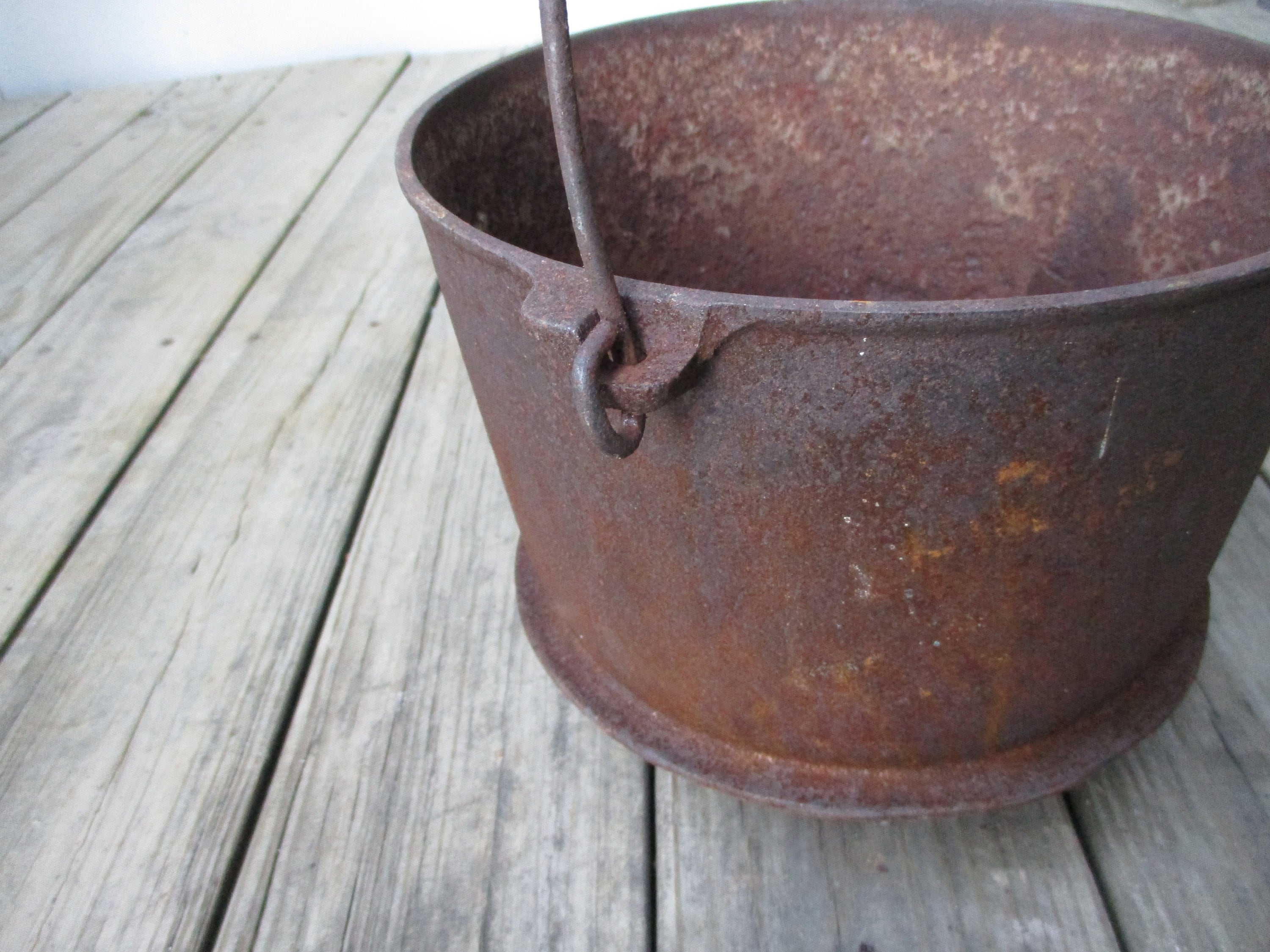 3 Legged Cast Iron Cauldroncast Iron Cook Potrusty - Etsy