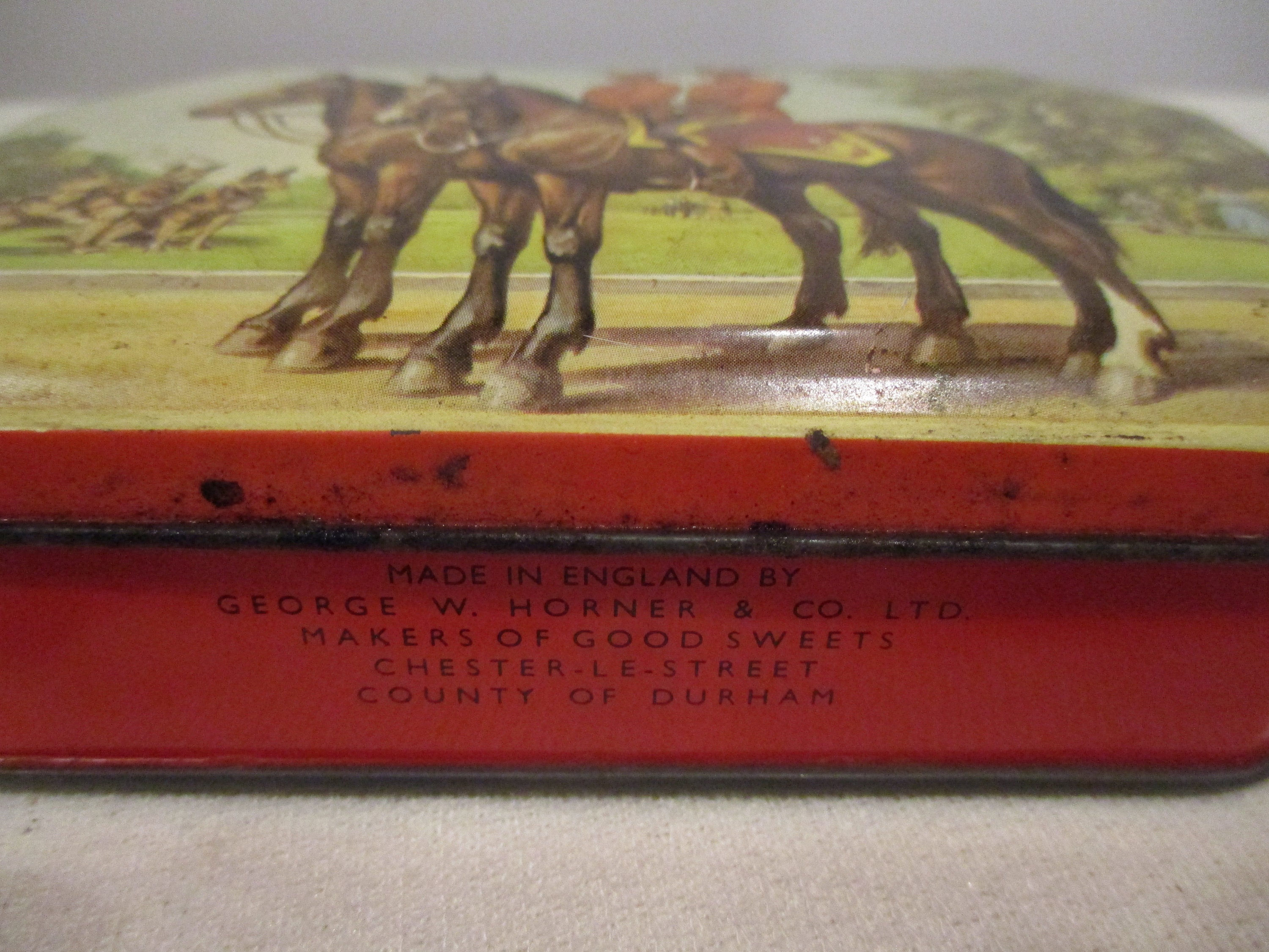 3 Small English Tins,hinged Lid Tin,biscuit Tin,english Carriage ...