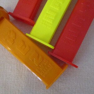 Lot of 8 Pez Dispensers,garfield Pez,clown Peter Pez,jack in the Box ...