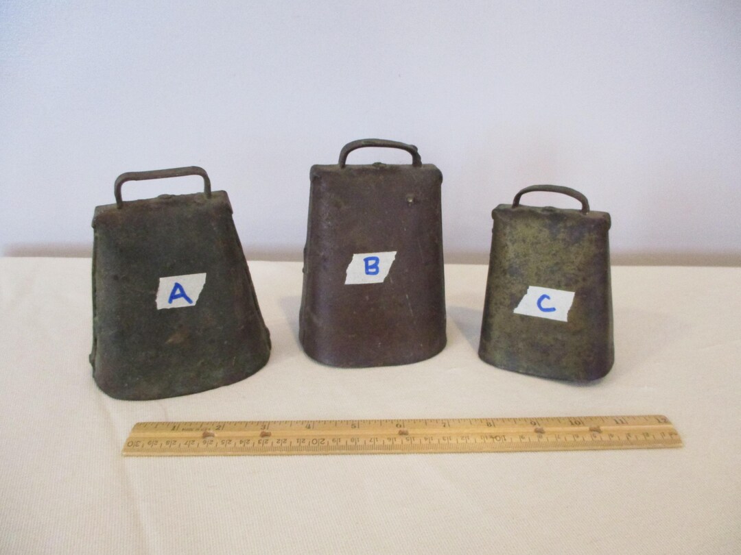 Antique Cow Bells,cow Bell With Dinger,farmhouse Decor,barn Display ...
