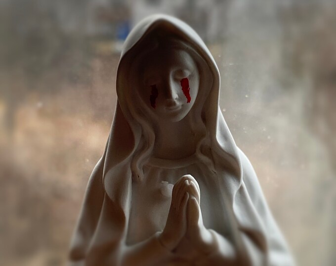 Virgin Mary Madonna Crying Blood Statue - Etsy