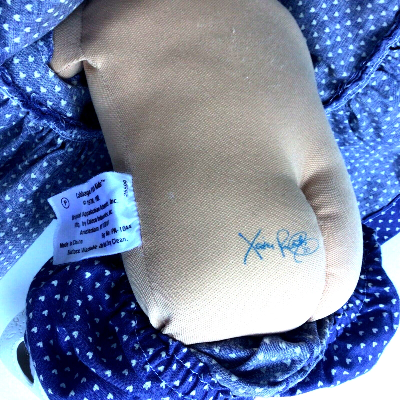 Cabbage Patch Kids 1985 Signed Xavier Roberts of Coleco Doll W/outfit ...