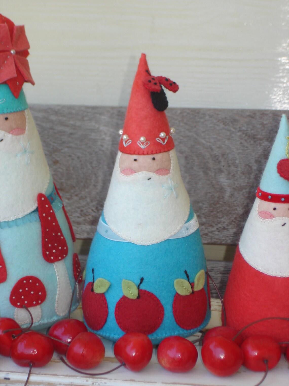 PDF Pattern 'Jumbleberry Santas' Felt Father | Etsy