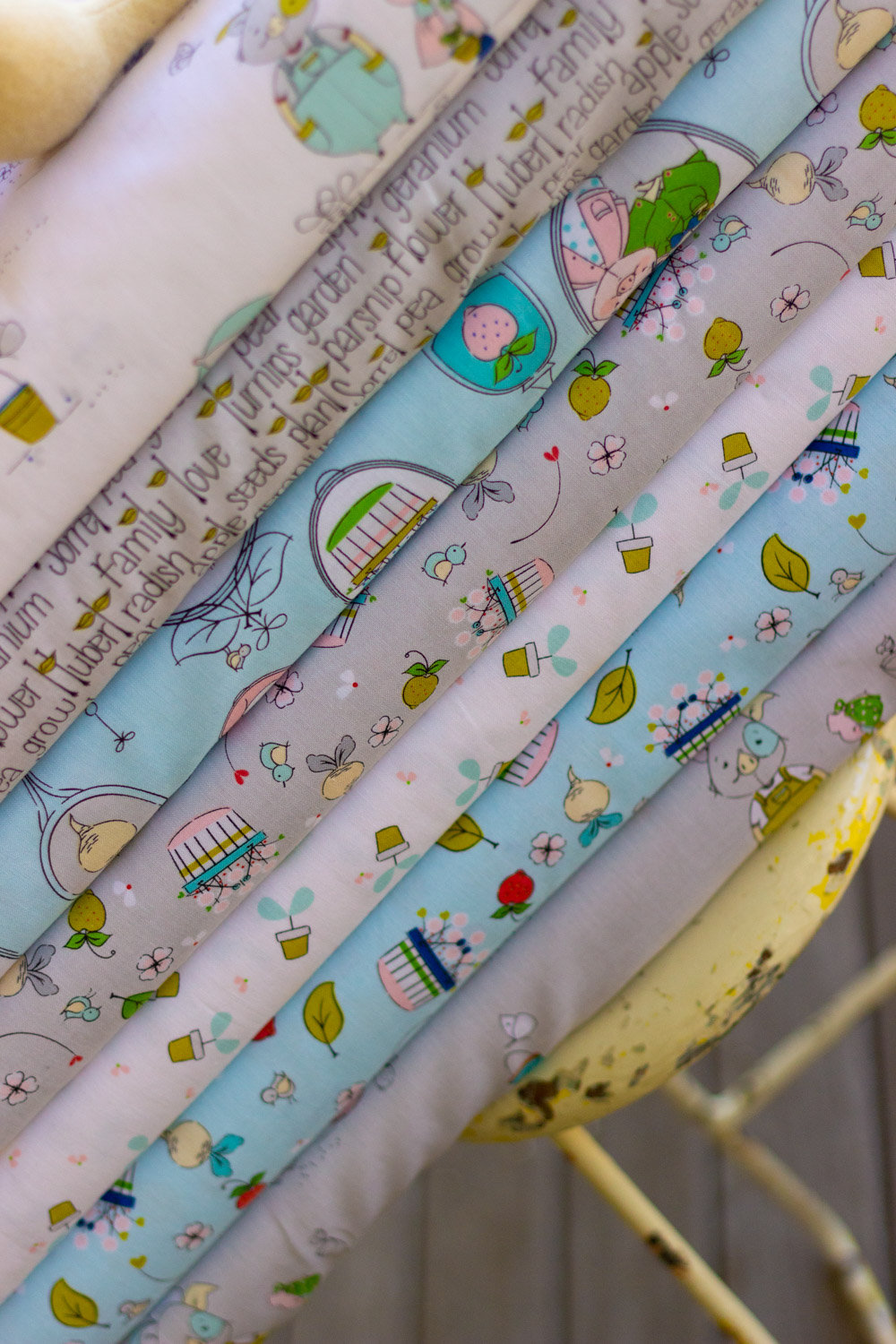 Riley Blake Fabric - Hubert and Sorrel Seed Packets White - Simone ...