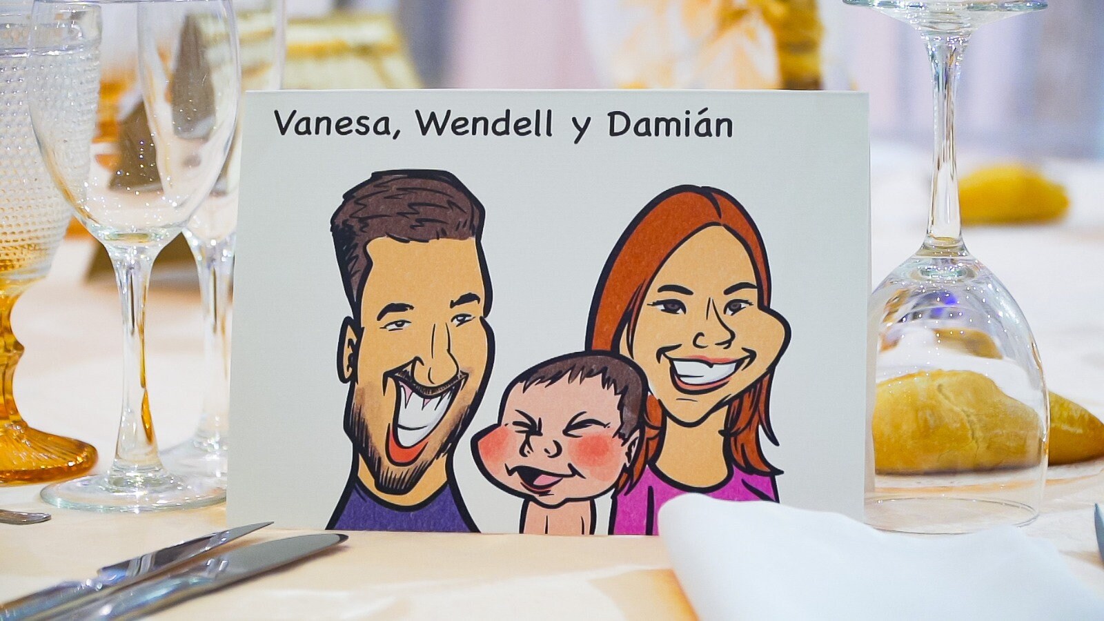 Postoons Tablecards With Cartoons on It to Give to the Guests - Etsy