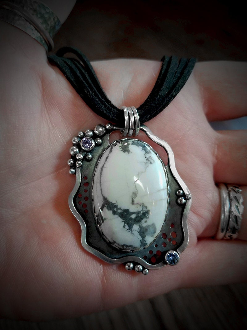 Howlite Pendant, W/ Amethyst & Topaz - Etsy
