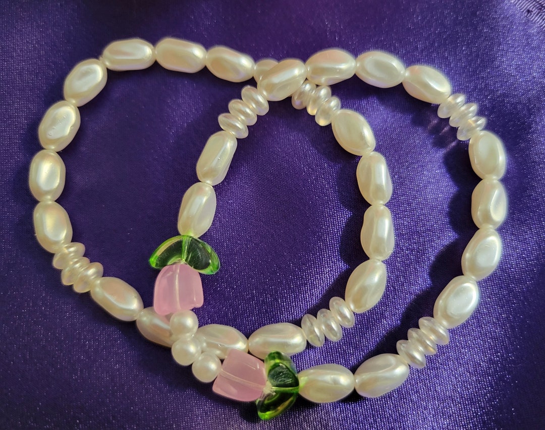 CLASSIC White Glass Stackable Stretch Bracelets, Gift for Mom, Prom ...