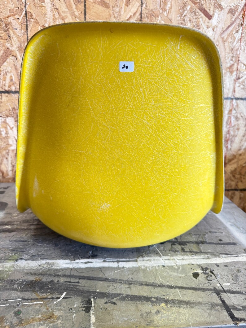 YELLOW Original HERMAN MILLER Eames Fiberglass Shell Chair - Etsy