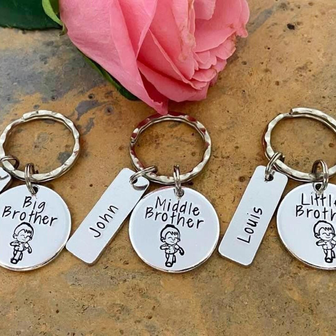 Brothers Keyring, Big Mid Lil Bro Personalised Keyring, Big Middle ...