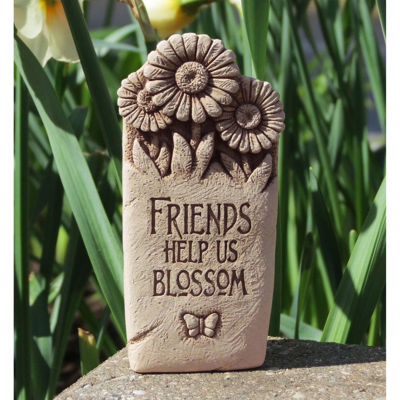 Friendship Gift - 60+ Gift Ideas for 2025