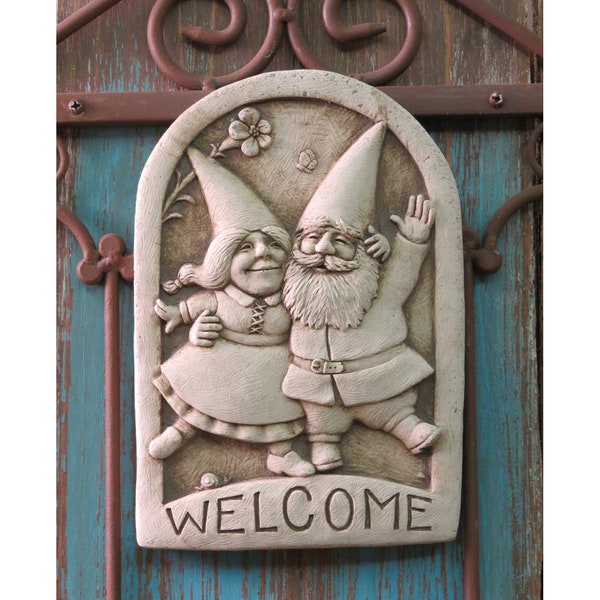 Gnome Welcome Sign - Etsy
