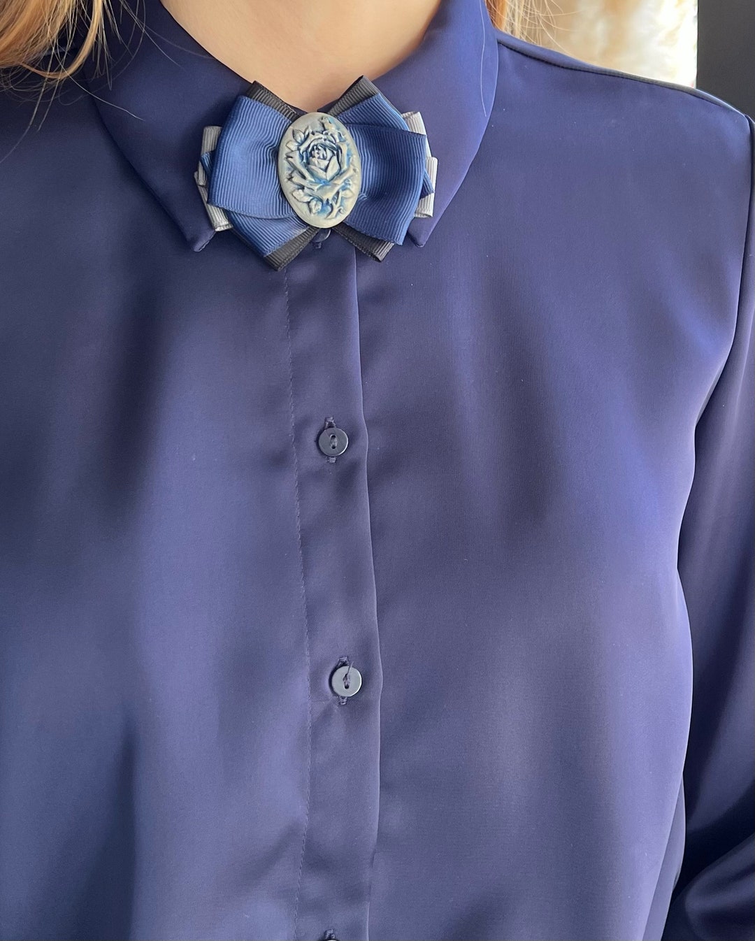 Broche rose bleue avec noeud, broche en ruban, broche pour chemise ...