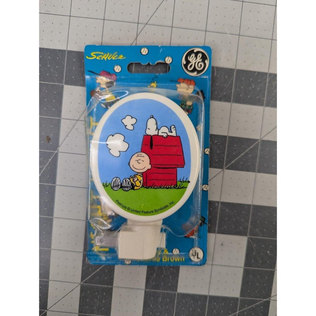Snoopy Charlie Brown Night Light GE Walmart 1995 - Etsy