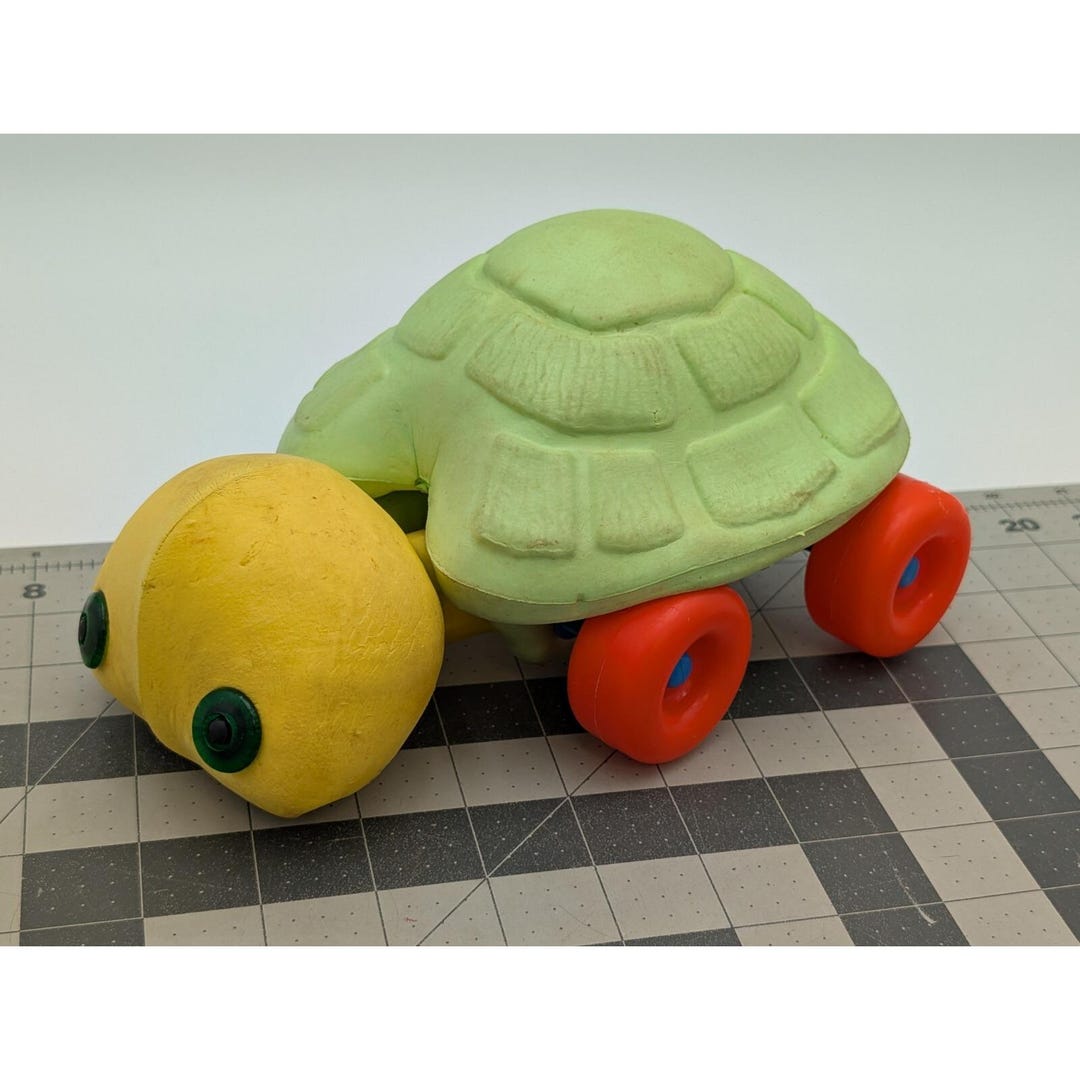 Mattel Tuggy Tug Along Turtle Foam Toy 9 Inch 1980 - Etsy