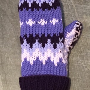 Bernie Sanders Mittens Pattern Replica, Bernie Mittens Pattern, Vermont ...