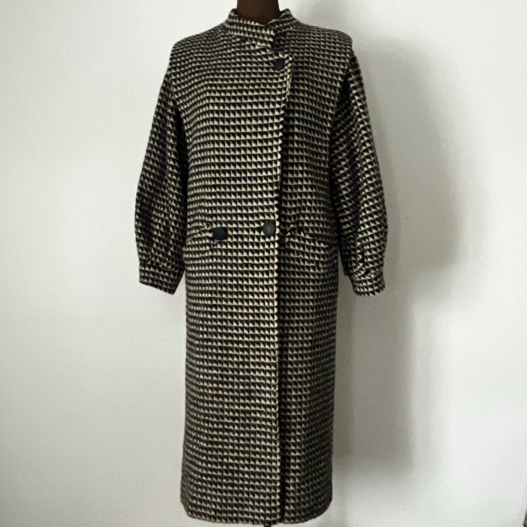 1980s Houndstooth Wool Overcoat: Vintage Fashions by Jill, Large - Etsy