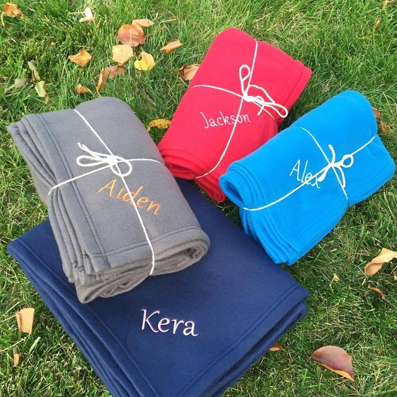 Personalized Fleece Blanket Monogrammed Fleece Blanket - Etsy