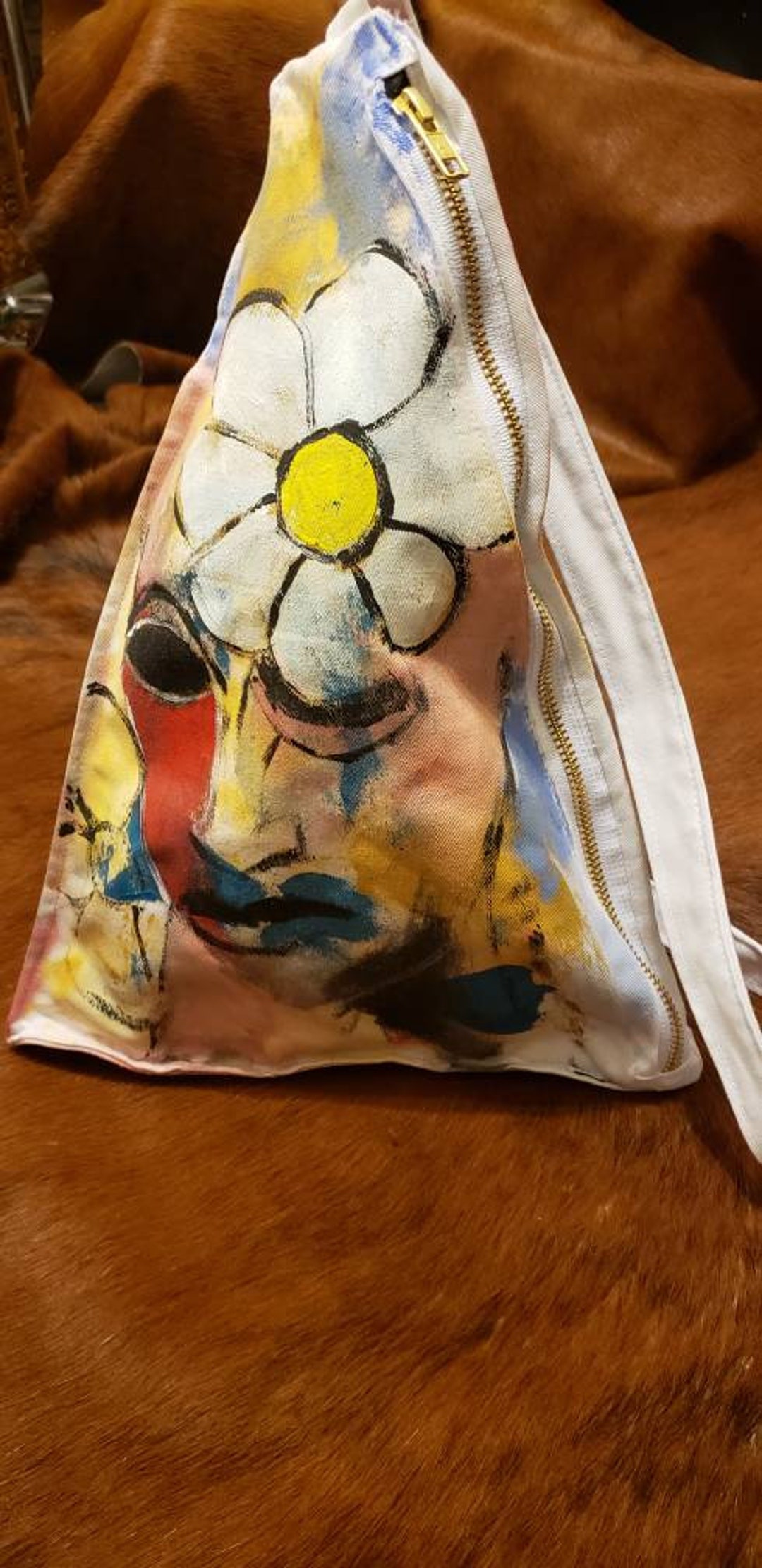 4 Faces Triangle Shoulder Bag by Bai Harlem Artist - Etsy
