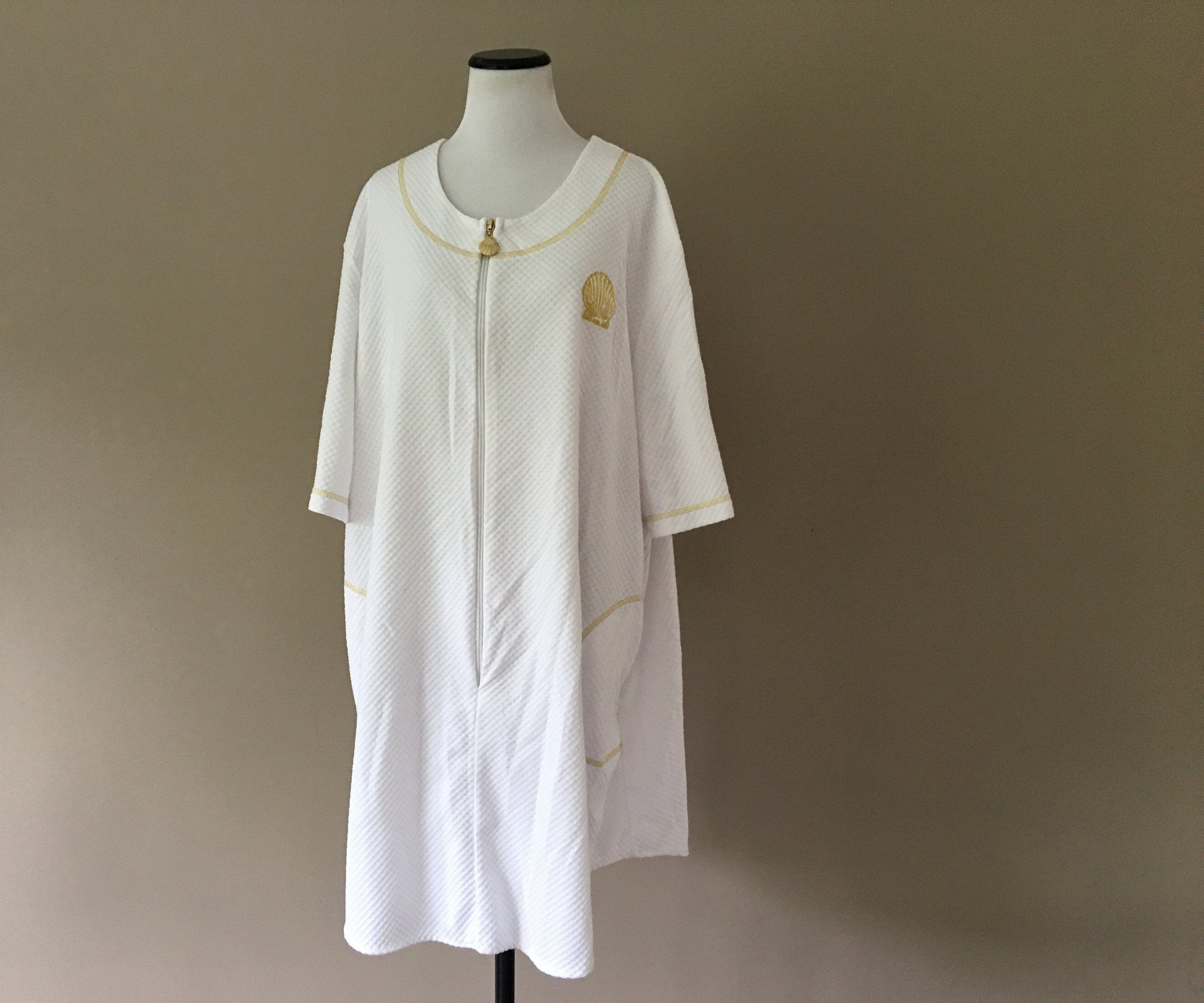 Bath Robe 2X Paradise Bay Plus White | Etsy