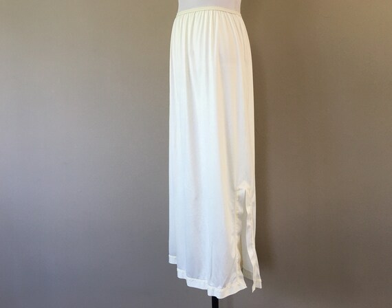 Half Slip XL Komar 36 Inches Long Almond Cathedral 13… - Gem