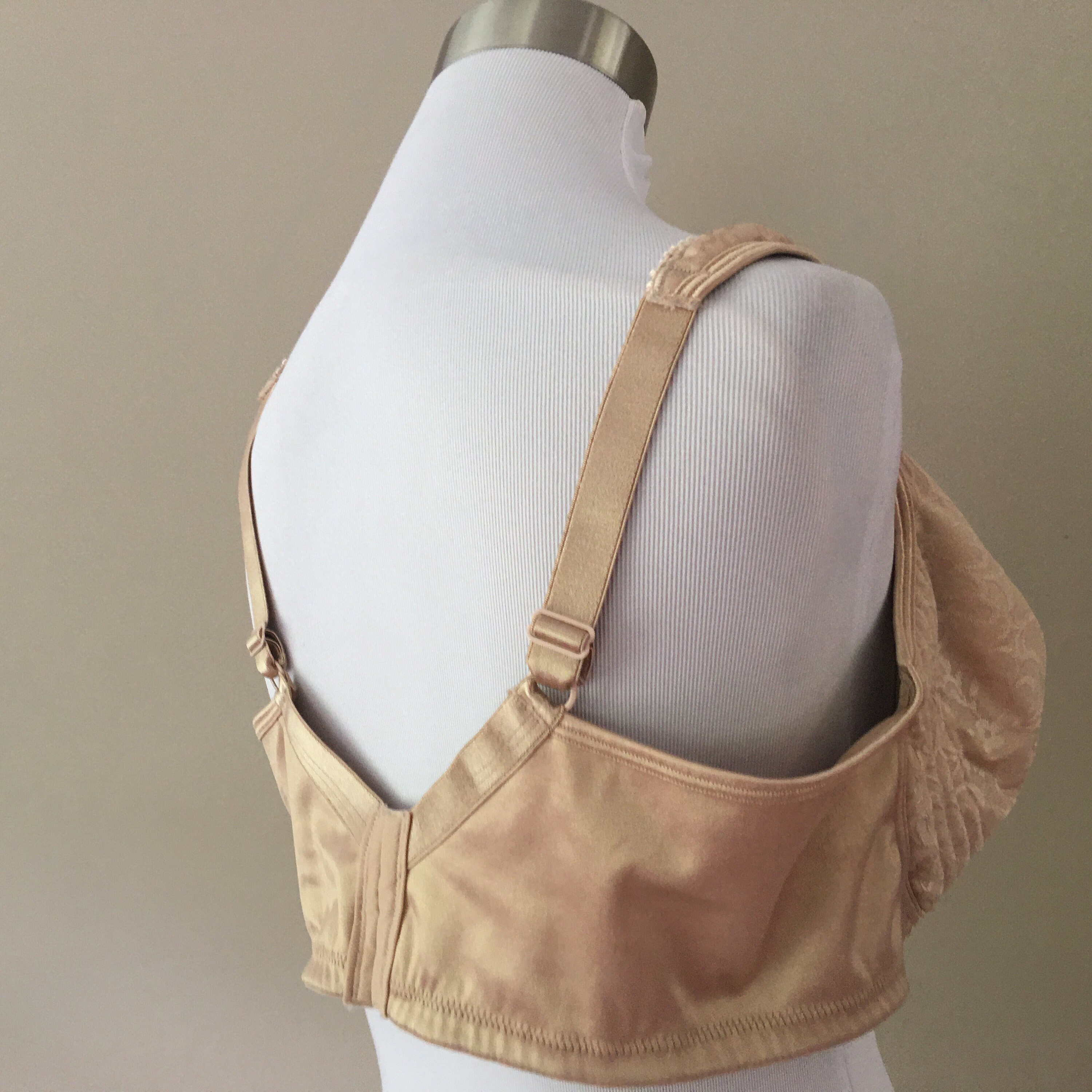 Bra 46DD Playtex Brassiere Soft Cup Nude Vintage Lingerie | Etsy