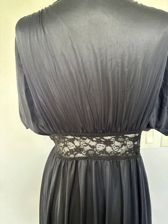 Black OLGA Long Nightgown Vintage Lingerie Large - Gem