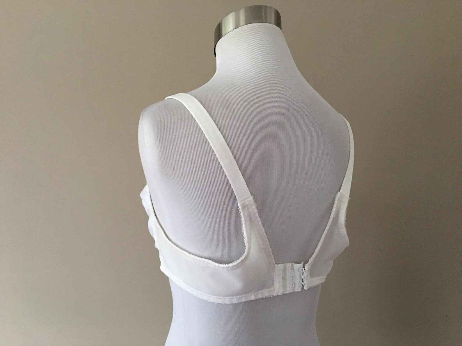Bra 38B Bali White Soft Cup Brassiere Metric 85 Vintage - Etsy Canada