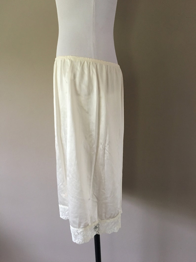 24" Long Diane Von Fustenburg Half Slip Medium.. - Etsy