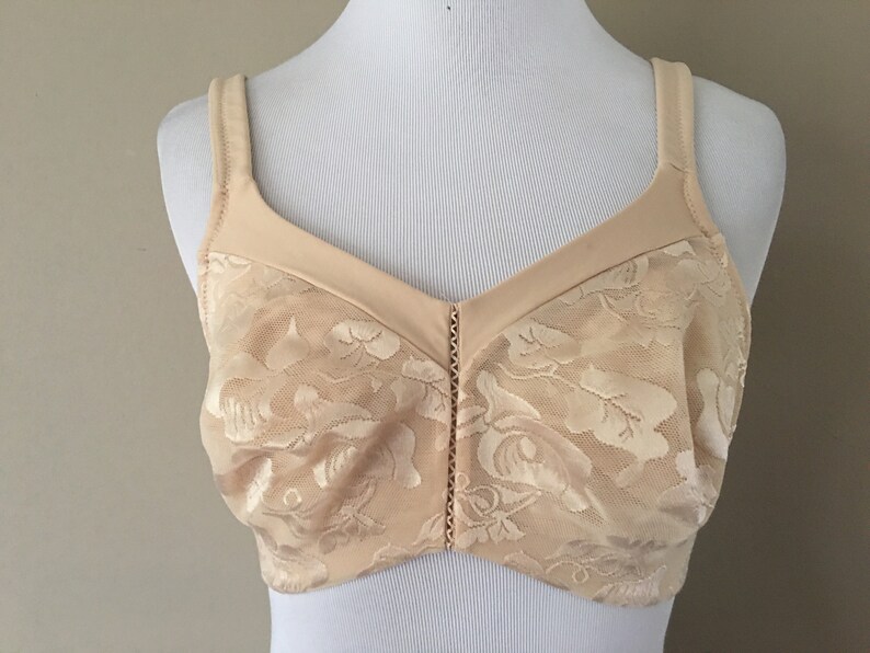 Bra 36C Wacoal Nude Tan Beige Brassiere Satiny Soft Cup Back - Etsy Canada