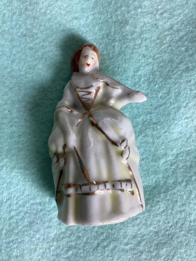 Vintage Lady Playing Violin Figurine - Etsy