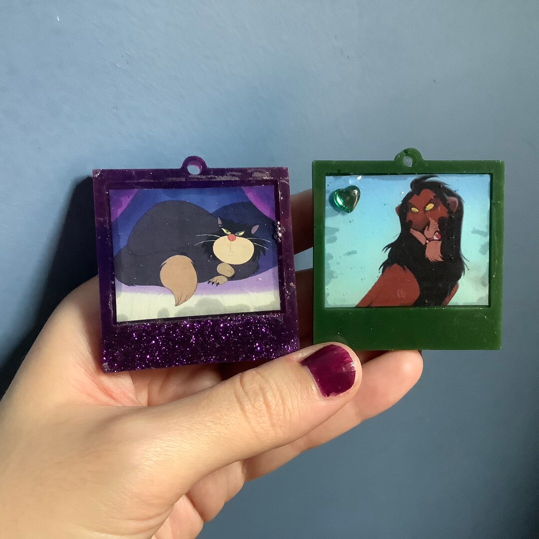 Disney Cats Inspired Resin Keychain(s) Cheshire Cat Alice in Wonderland ...