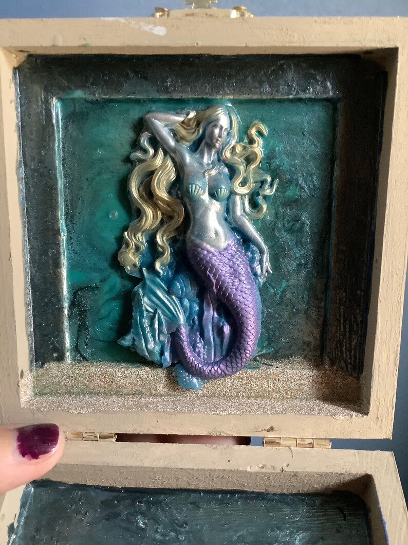ON SALE Resin Siren Mermaid Jewelry Keepsake Box With Resin - Etsy
