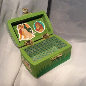 The Lion King 1994 Timon and Puumba Simba Nala Zazu Meadow Green Small Keepsake/treasure/ Gift ...