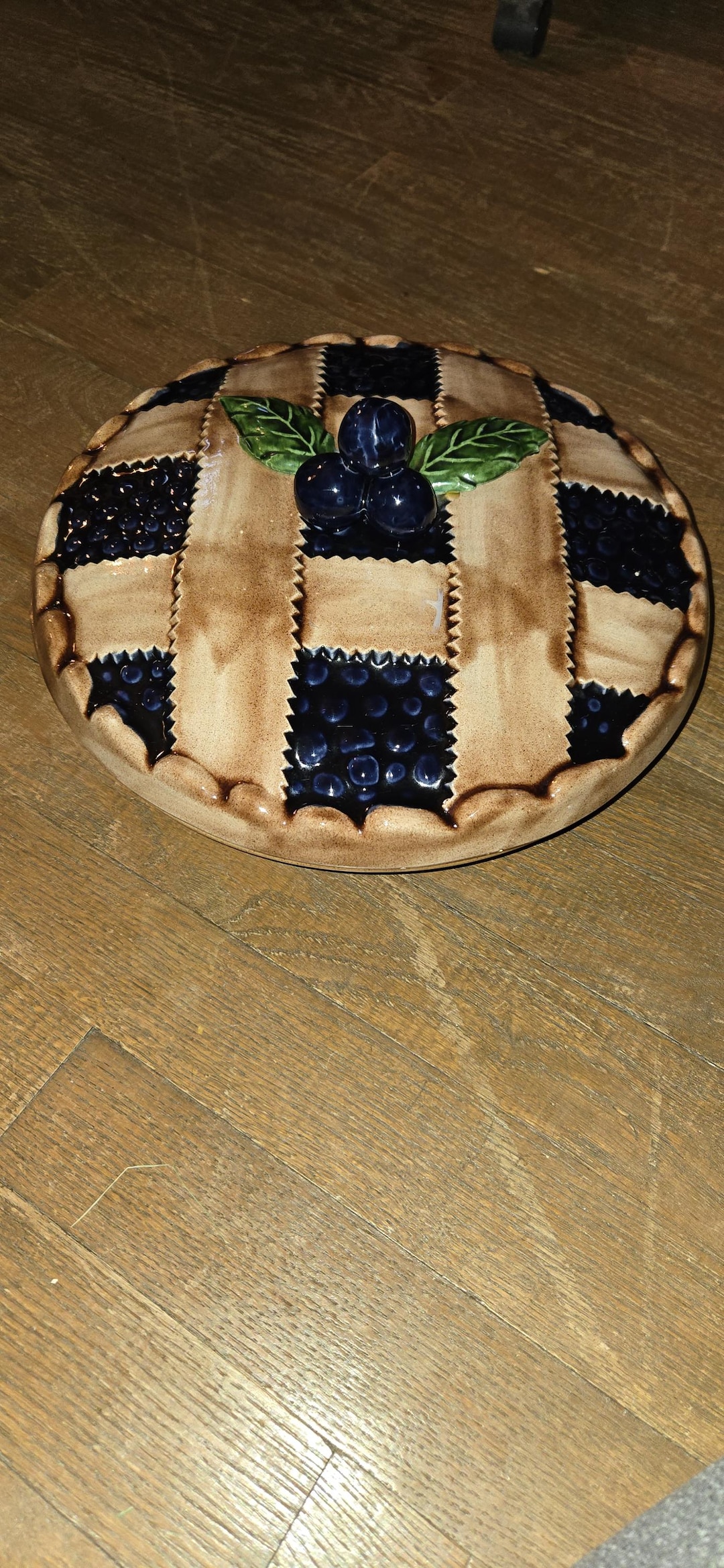Vintage Ceramic Pie Keeper With Lid, Blueberry Pie, Realistic Lattice ...