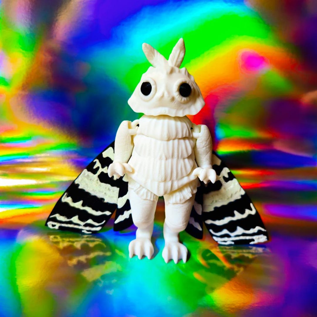 Spectre Mothman Figure | Cryptid | Goth Toys | 3D Printed | Articulated ...