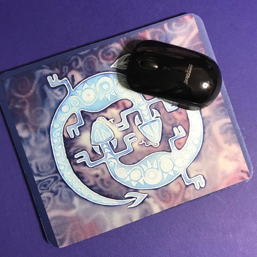 Blue Lizards Mouse Mat - Blue Grey Office Decor - Fun Desk Accessory ...