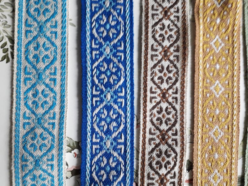 Medieval Tricolor Jacquard Braid With Geometric Patterns, 3.5cm , 1 ...