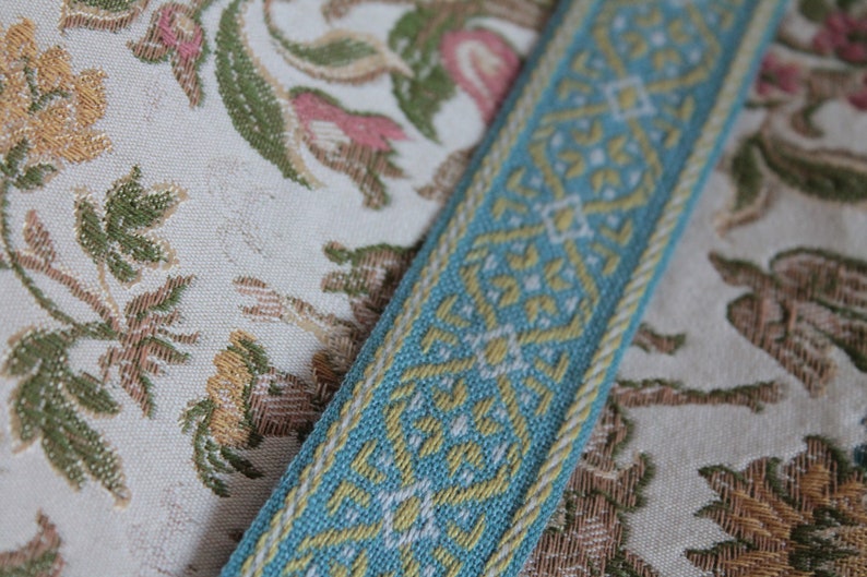 Medieval Tricolor Jacquard Braid With Geometric Patterns, Width 3.5 Cm ...