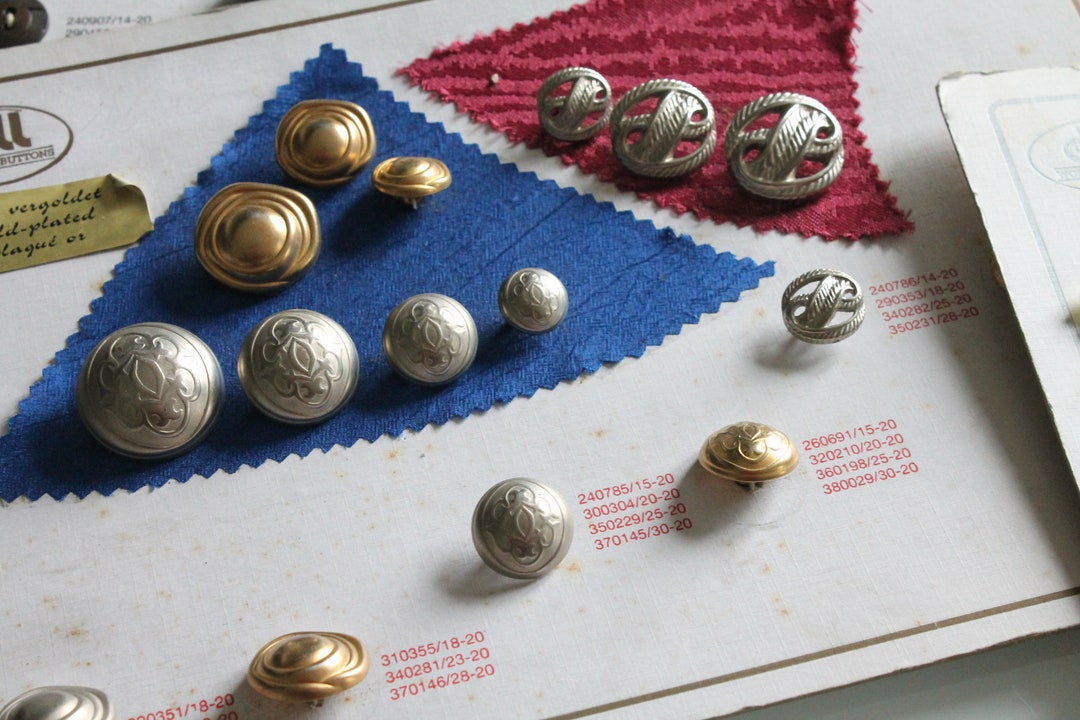Vintage French Buttons, Vintage Salesman Button Sample Sheet, 3473 - Etsy