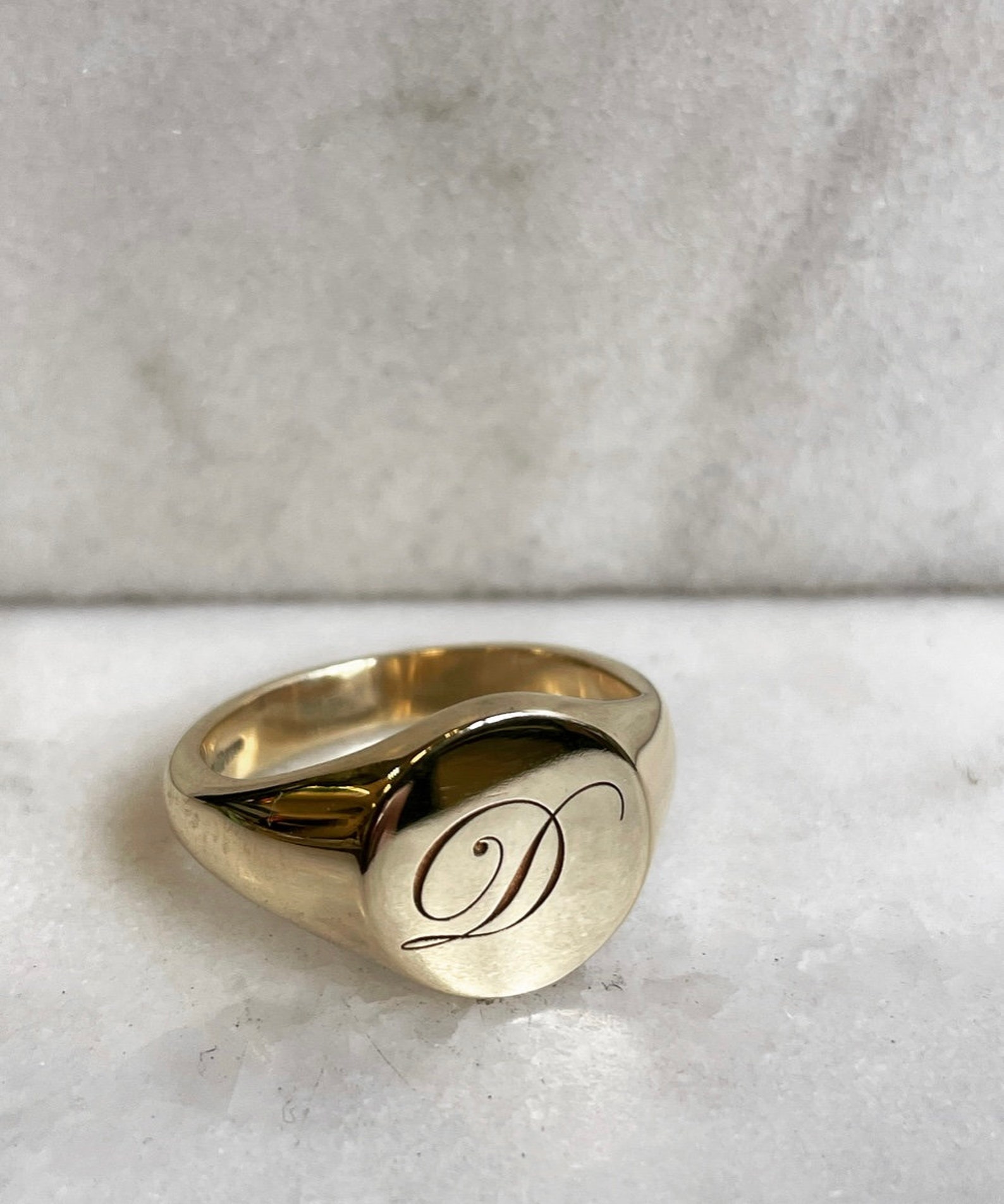 9ct Gold Traditional Round Signet Ring 9k Gold Pinky Ring - Etsy